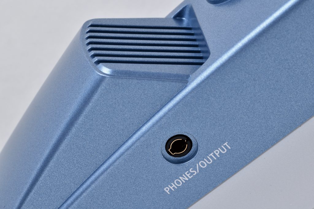 Roland Aerophone mini AE-01 | Sax world